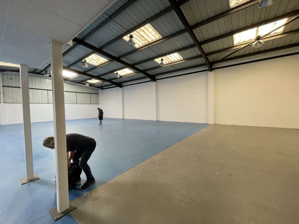 UNIT TO SOUNDSTAGE - TV & Film Studio Group